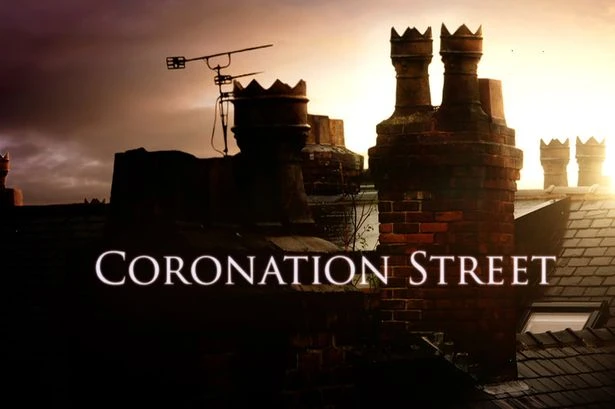 Coronation Street actress issues apology to fans as she makes 'sad ...